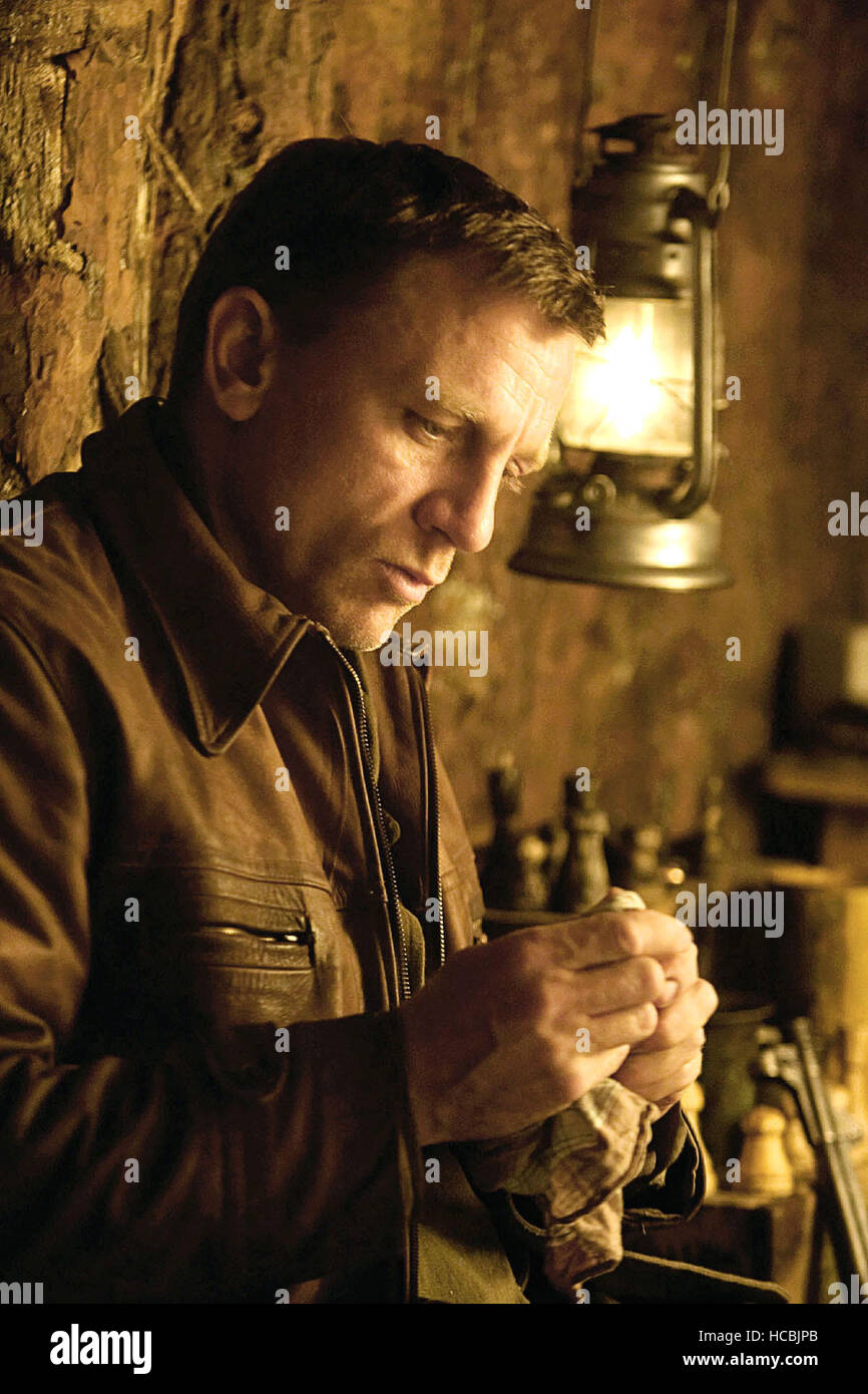 DEFIANCE, Daniel Craig, 2008. ©Paramount Vantage/Courtesy Everett ...