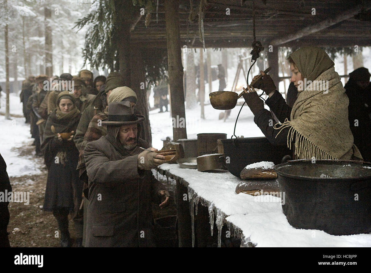 DEFIANCE, 2008. ©Paramount Vantage/Courtesy Everett Collection Stock ...