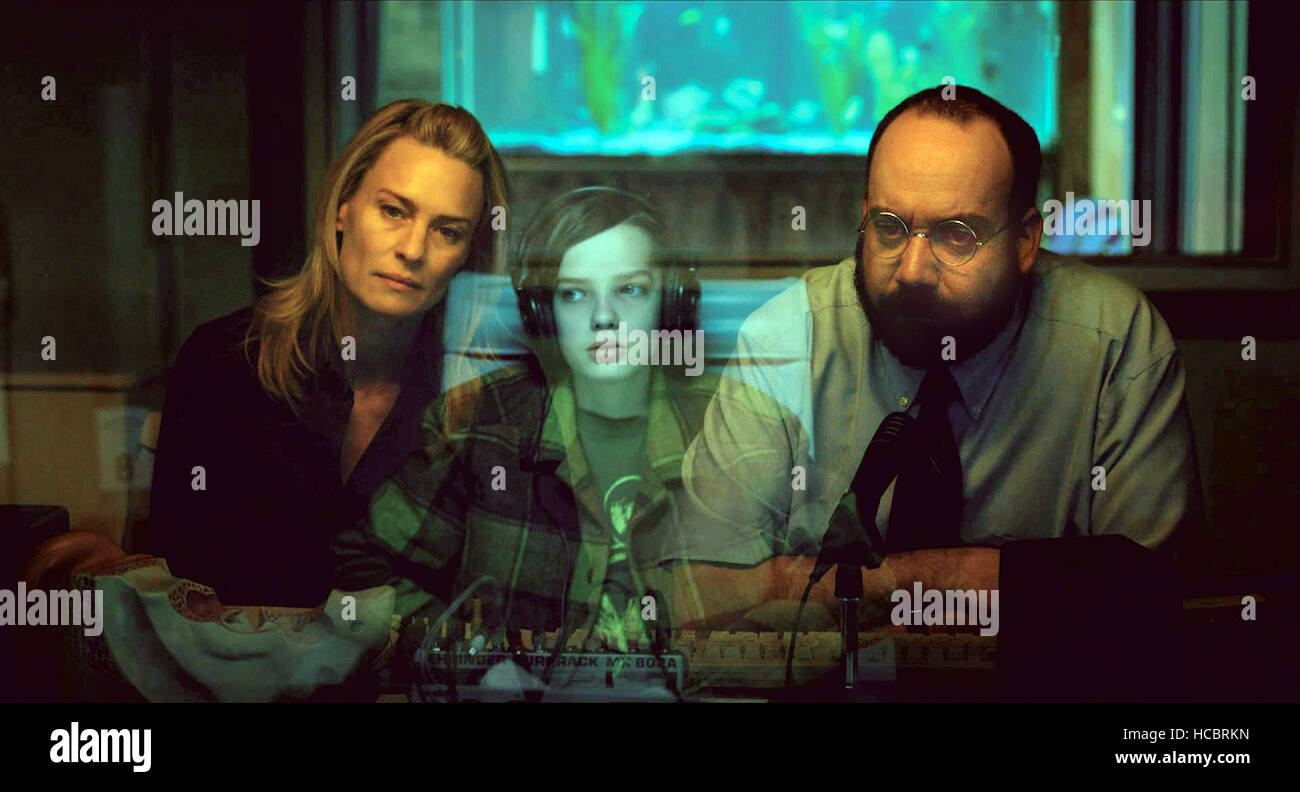 THE CONGRESS, from left: Robin Wright, Kodi Smit-McPhee, Paul Giamatti ...