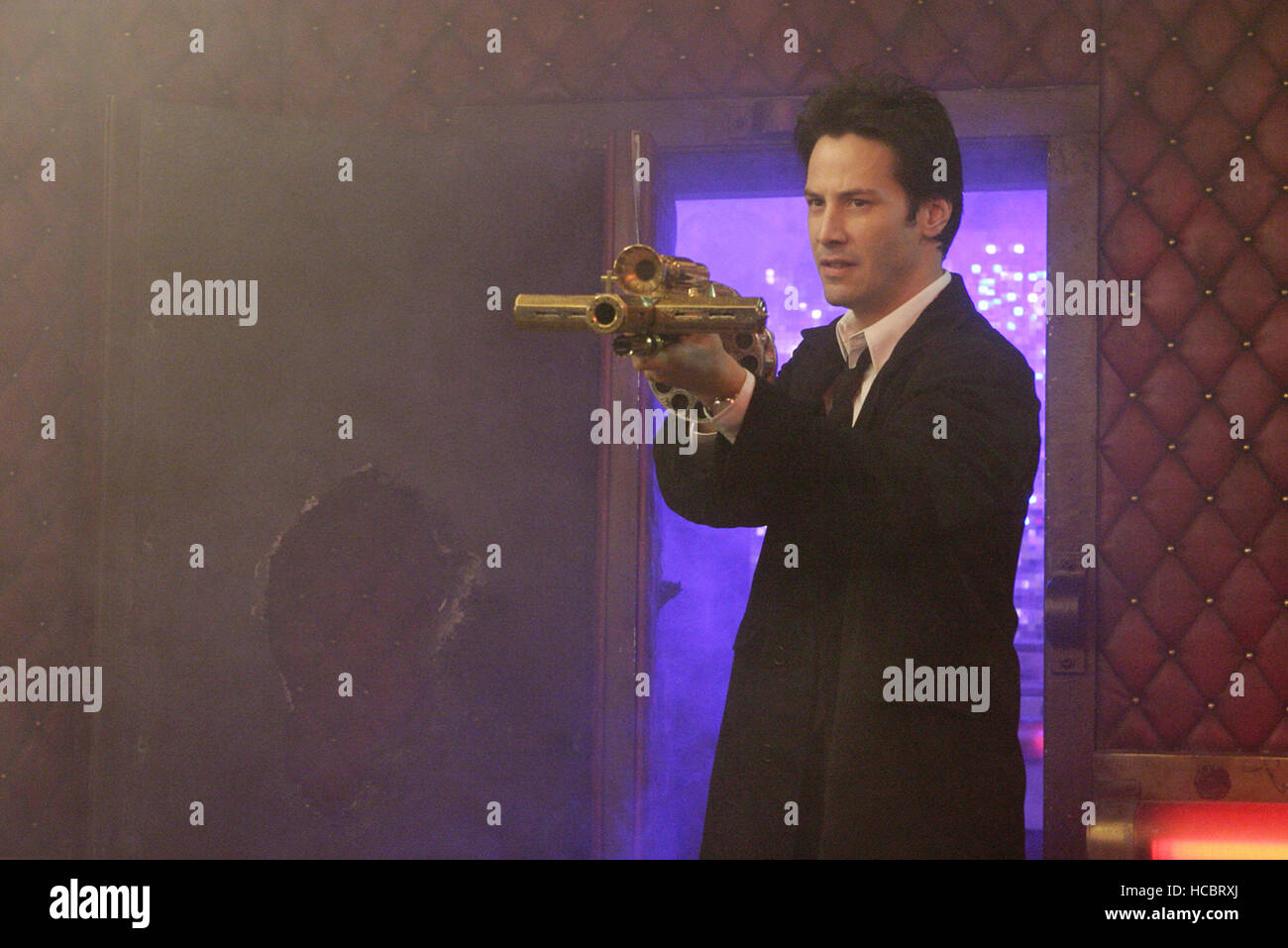 CONSTANTINE, Keanu Reeves, 2005, ©Warner Bros./courtesy Everett ...