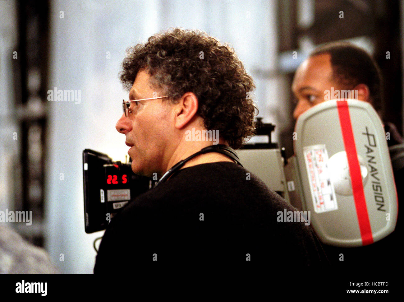 THE CORE, Director Jon Amiel on the set, 2003, (c) Paramount/courtesy ...