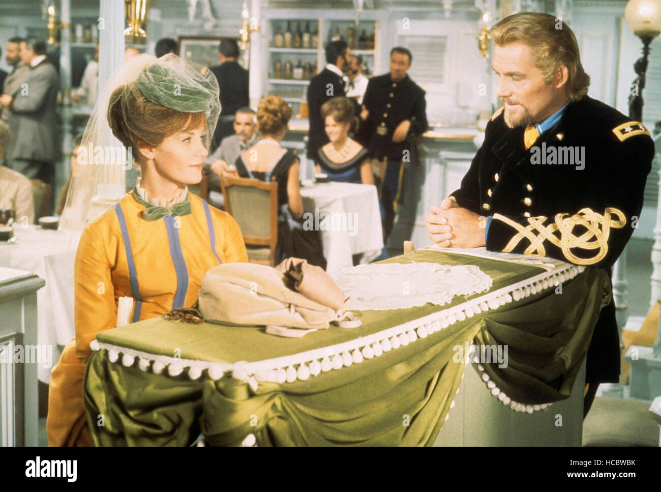CUSTER OF THE WEST, Mary Ure, Robert Shaw as George Armstrong Custer ...