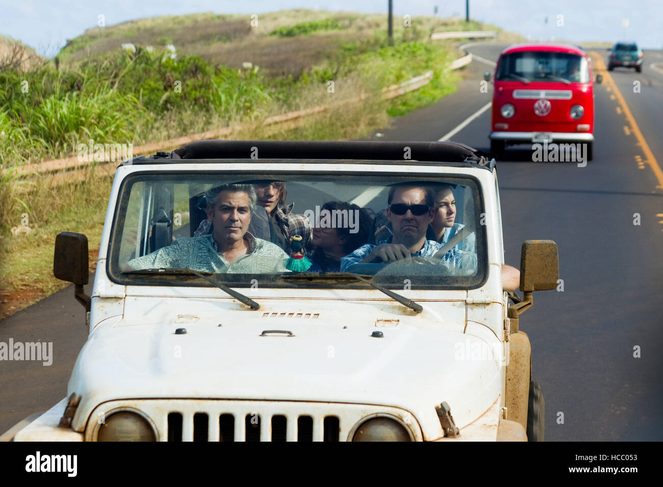 THE DESCENDANTS, from left: George Clooney, Nick Krause, Amara Miller ...