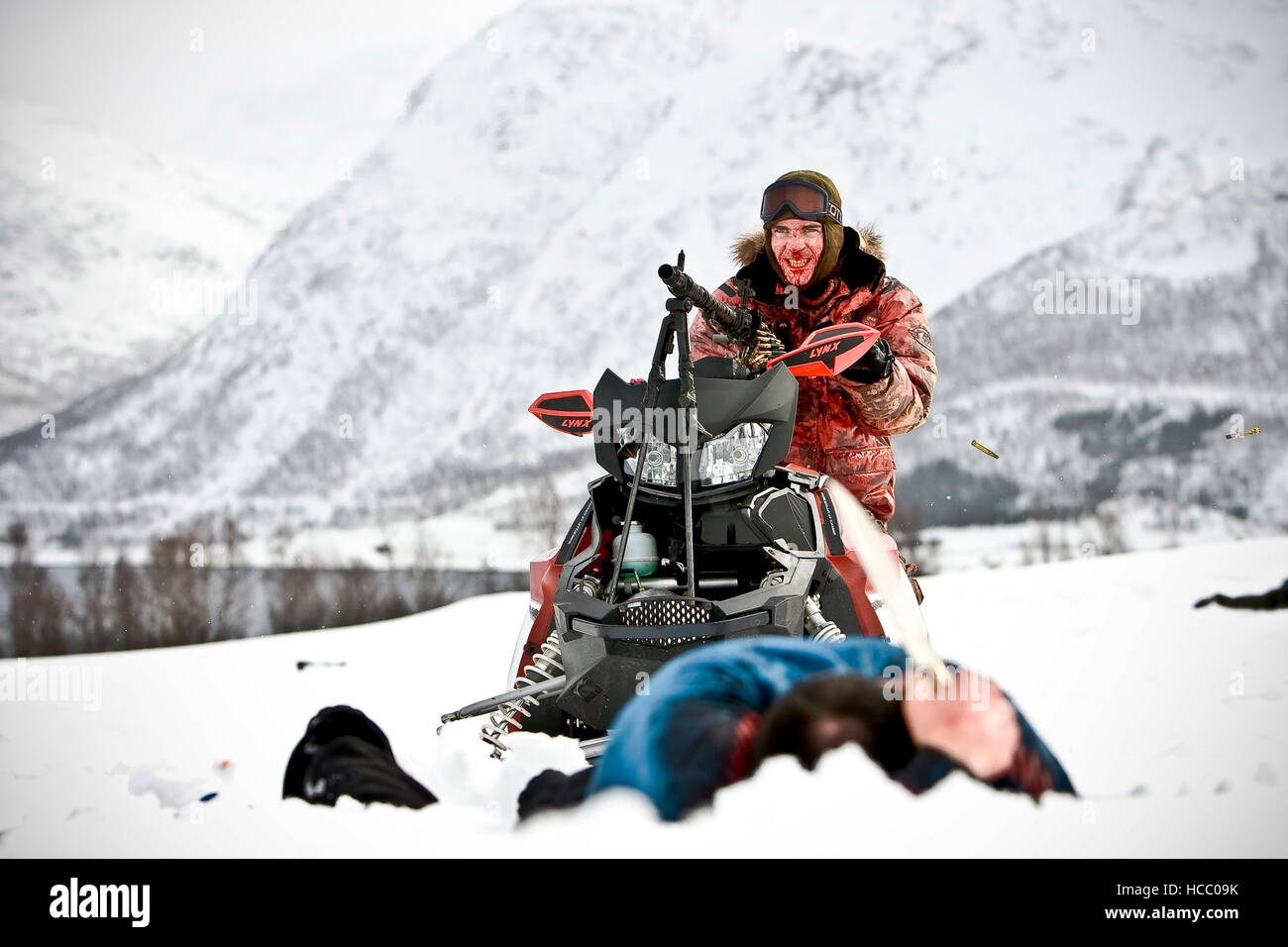 DEAD SNOW, (aka DOD SNO), Lasse Valdal, 2009. Ph: Sveinung Svendsen ...