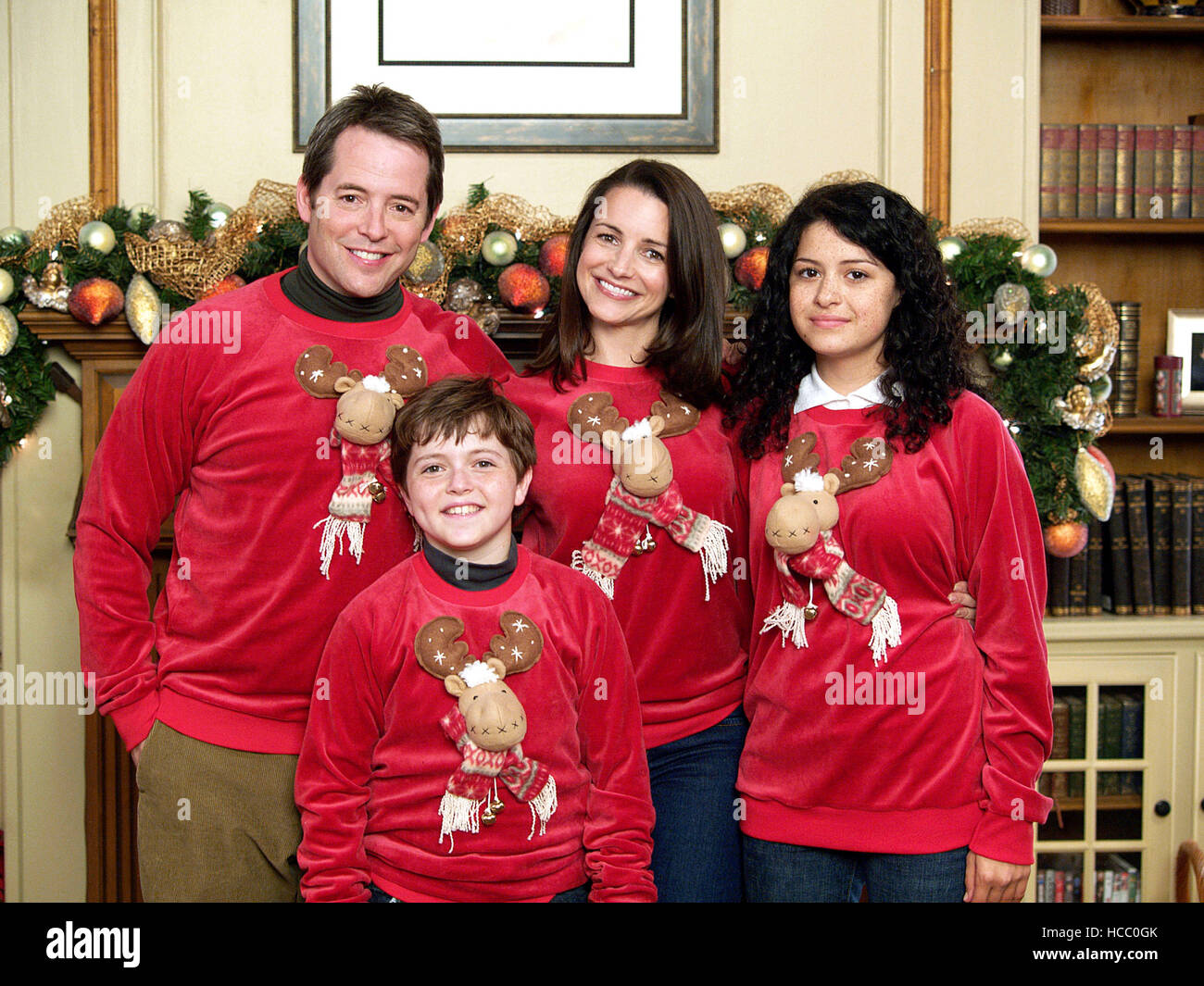 DECK THE HALLS, back row: Matthew Broderick, Kristin Davis, Alia ...