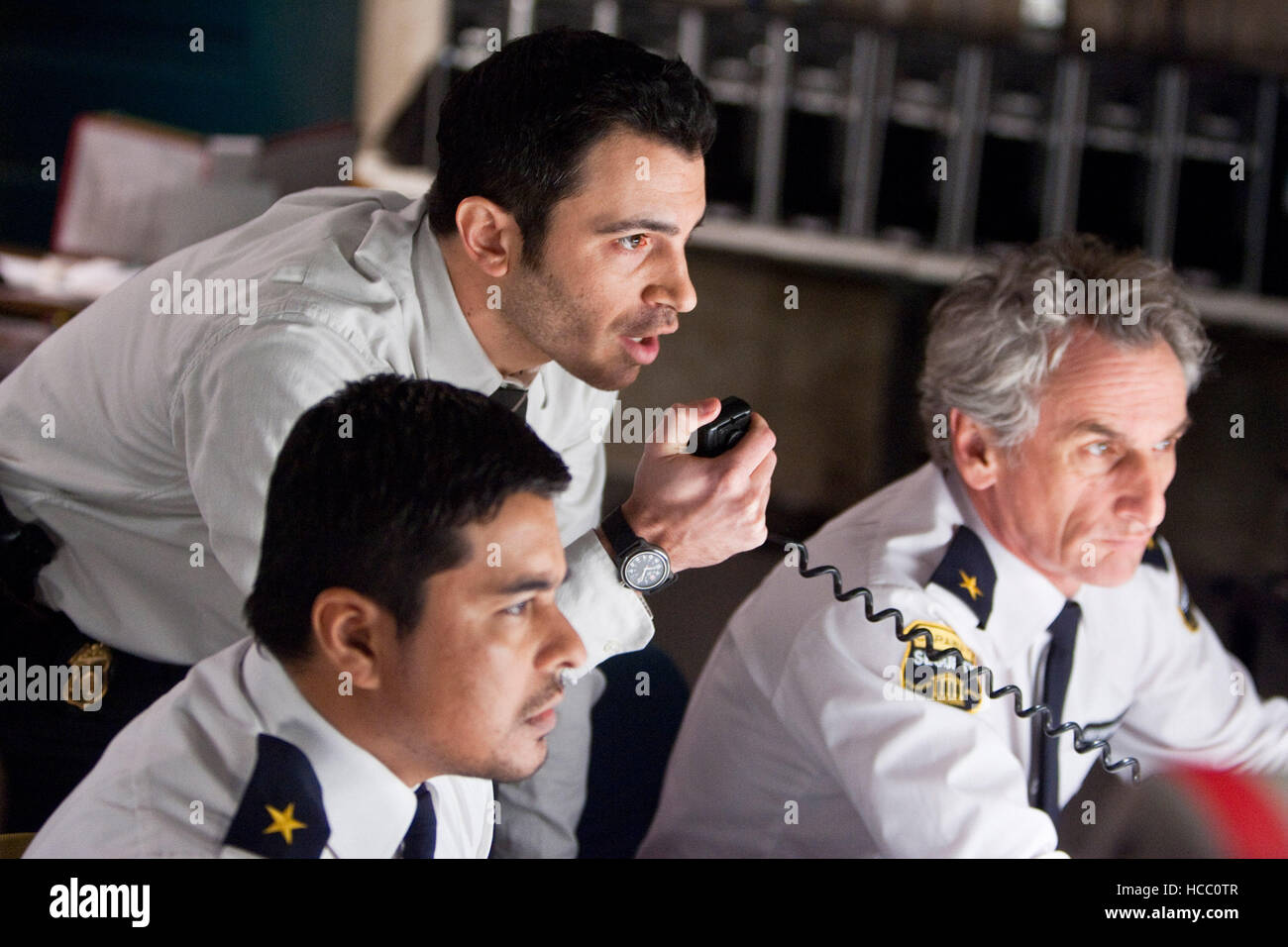 DEVIL, from left: Jacob Vargas, Chris Messina, Matt Craven, 2010. ph ...