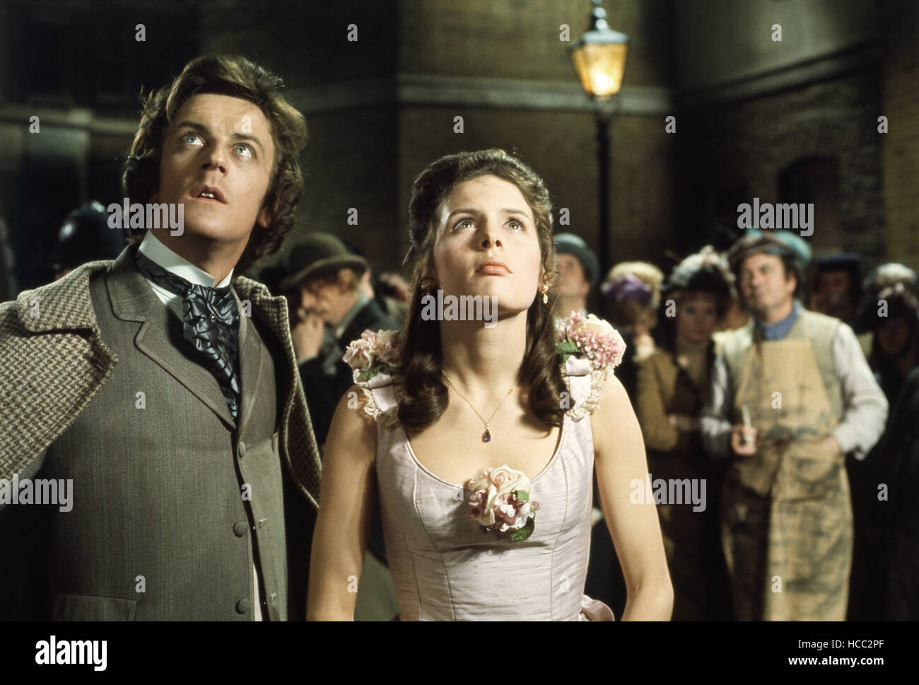 DR. JEKYLL & SISTER HYDE, (aka DR. JEKYLL AND SISTER HYDE), from left ...