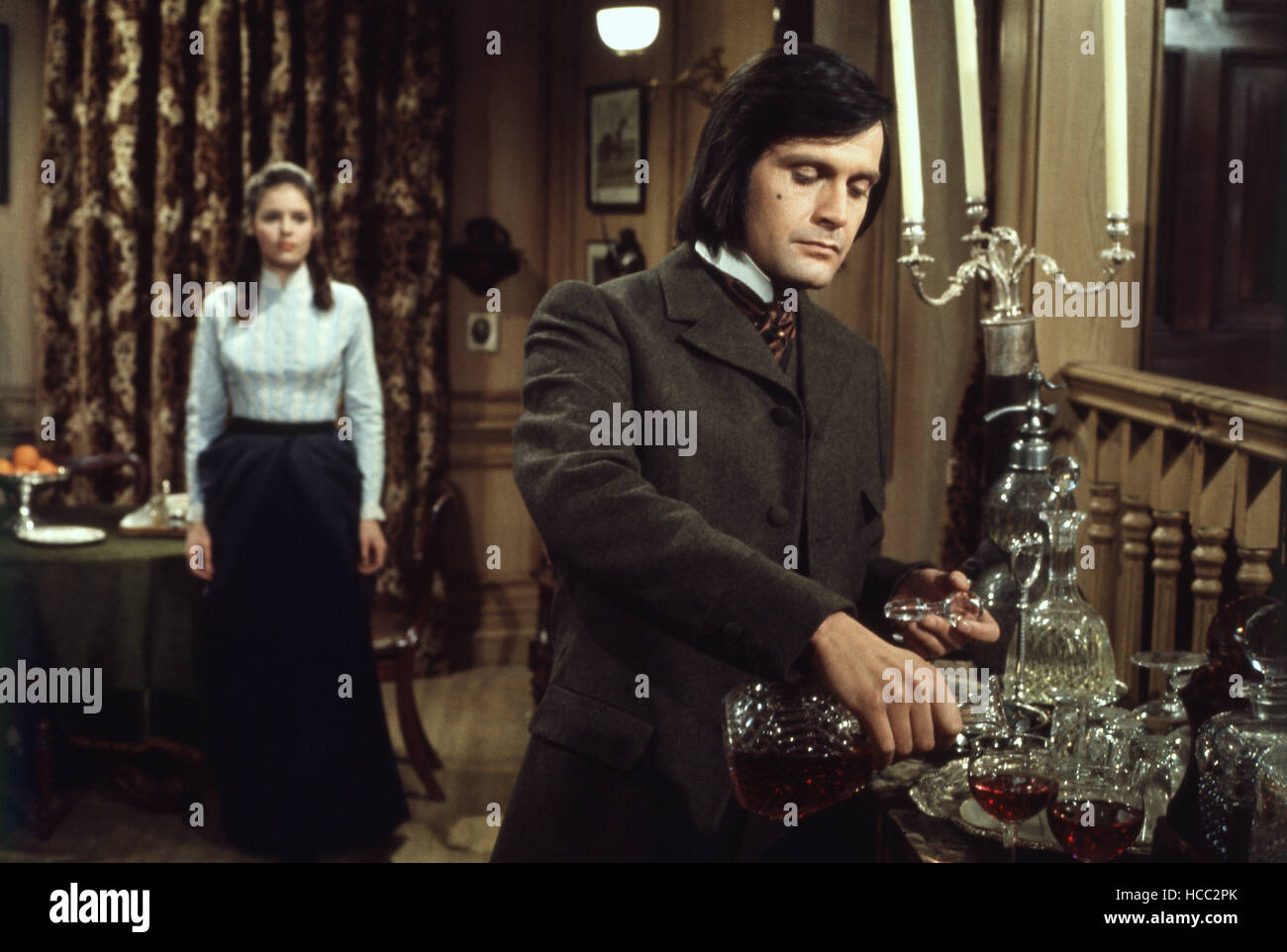 DR. JEKYLL & SISTER HYDE, (aka DR. JEKYLL AND SISTER HYDE), from left ...