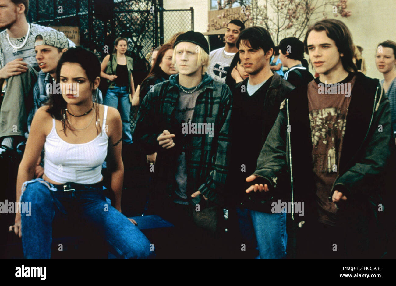DISTURBING BEHAVIOR, Katie Holmes, Ethan Embry, James Marsden, Nick ...