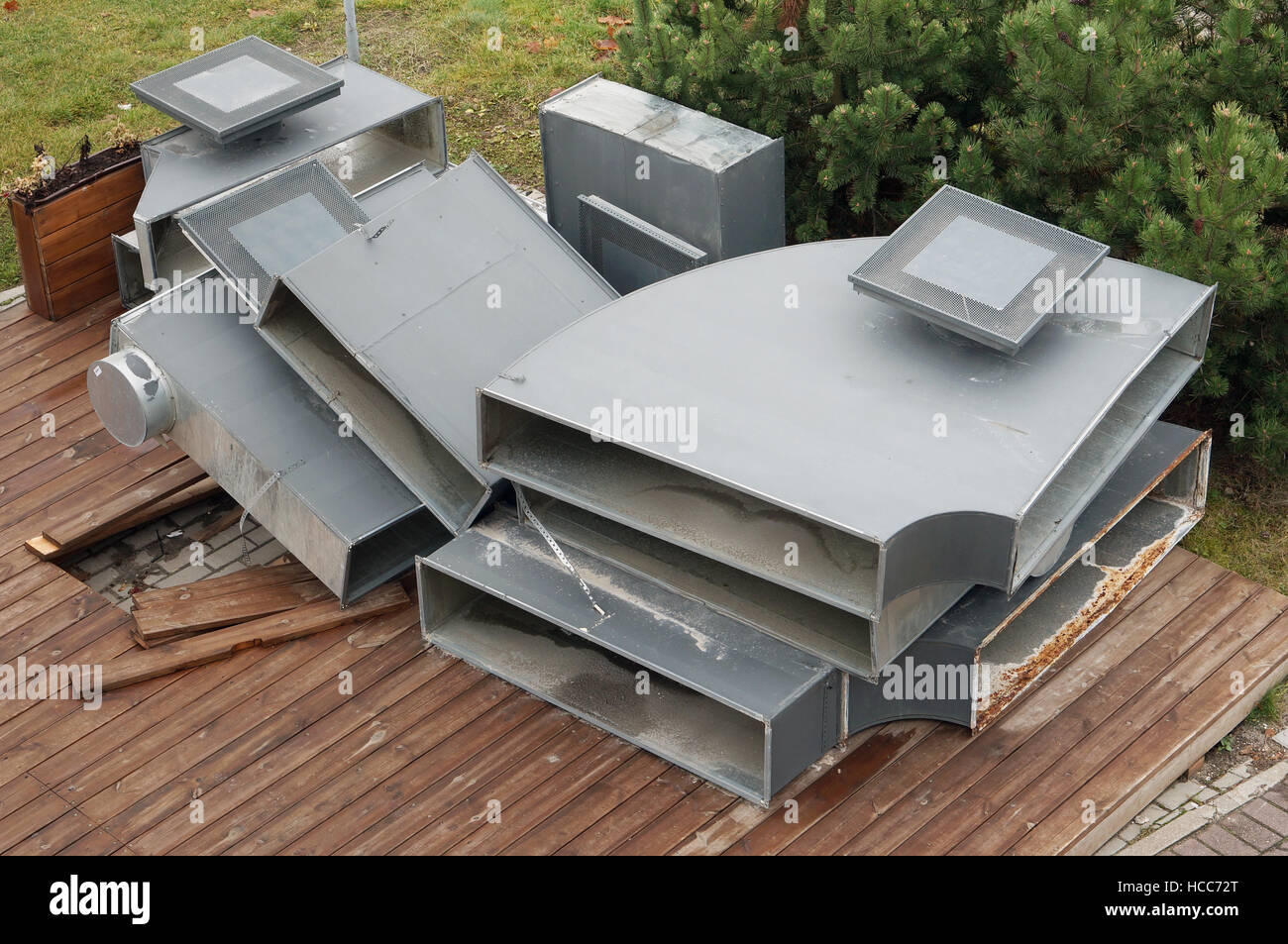 Ventilation building hi-res stock photography and images - Alamy