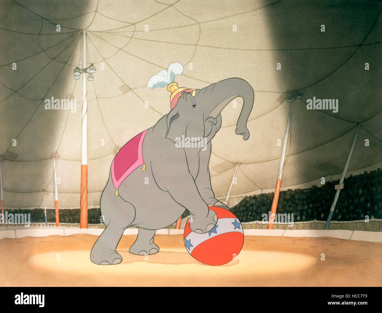 Circus elephant dumbo 1941 hi-res stock photography and images - Alamy