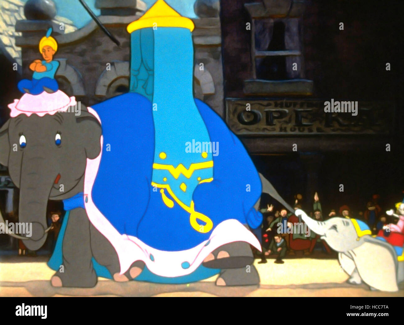 DUMBO, Dumbo (right), 1941 Stock Photo - Alamy