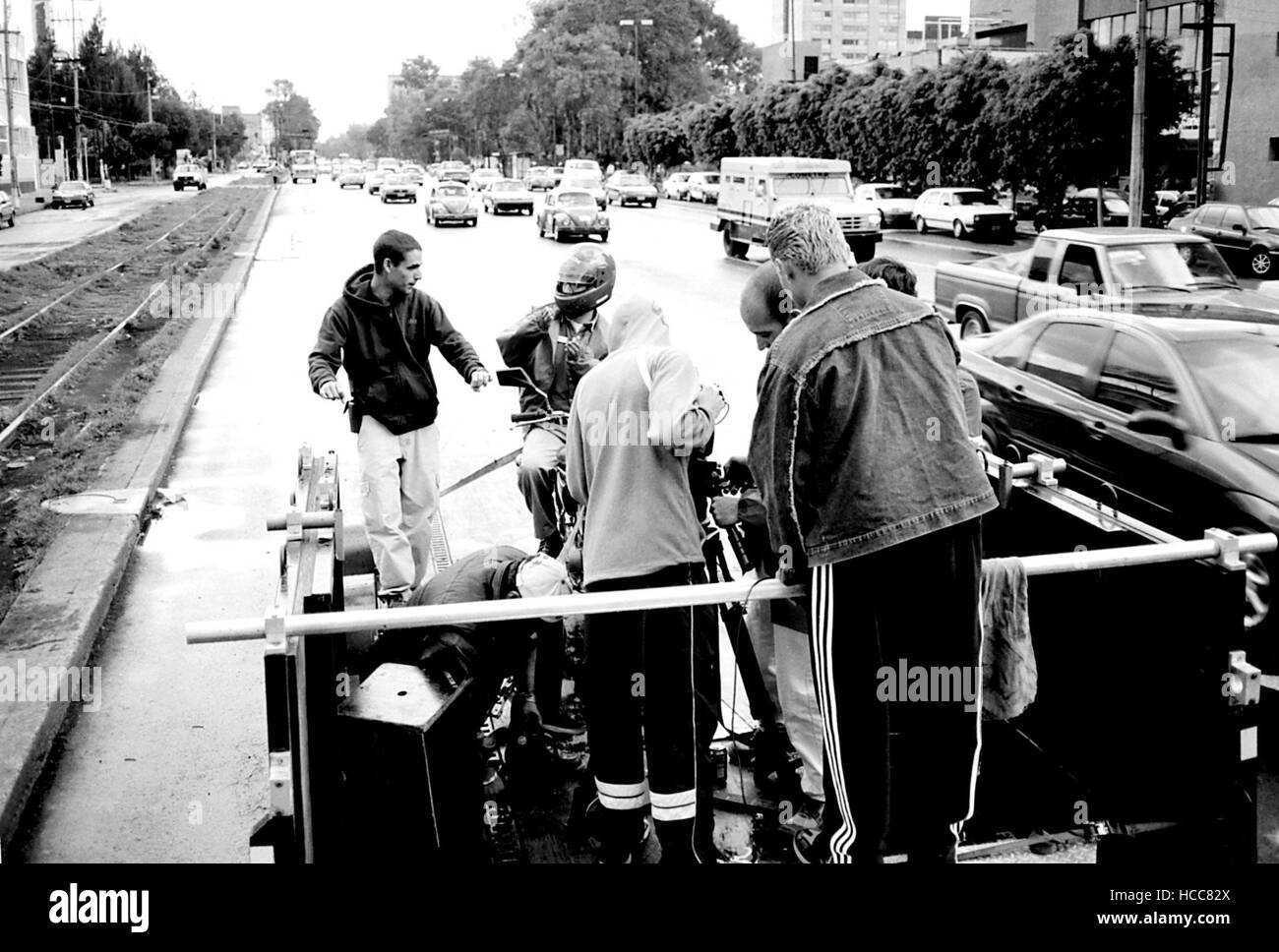 DUCK SEASON, (aka TEMPORADA DE PATOS), director Fernando Eimbcke ...