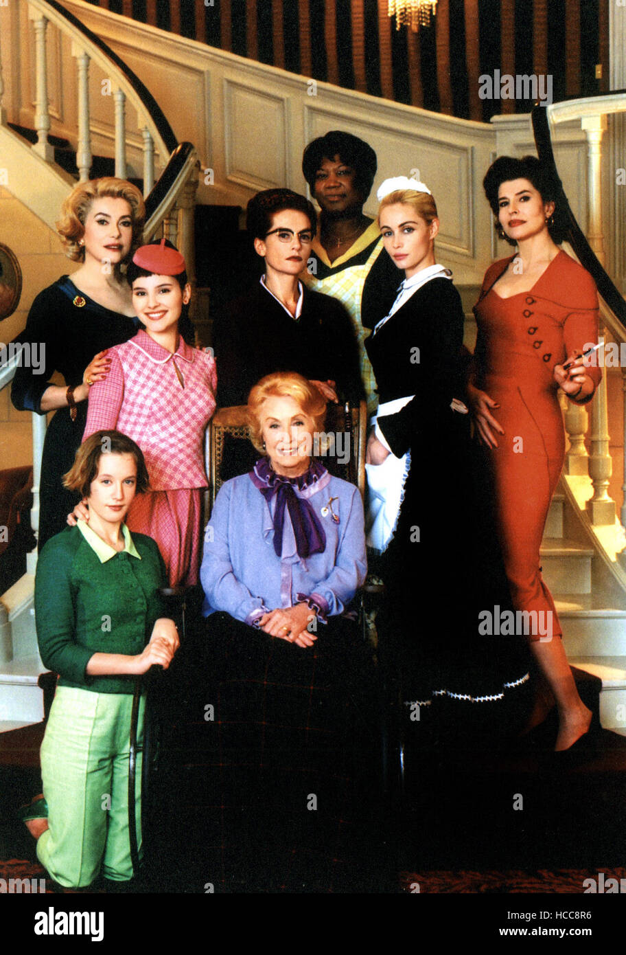 8 WOMEN, (aka 8 FEMMES), Catherine Deneuve, Virginie Ledoyen, Ludivine ...