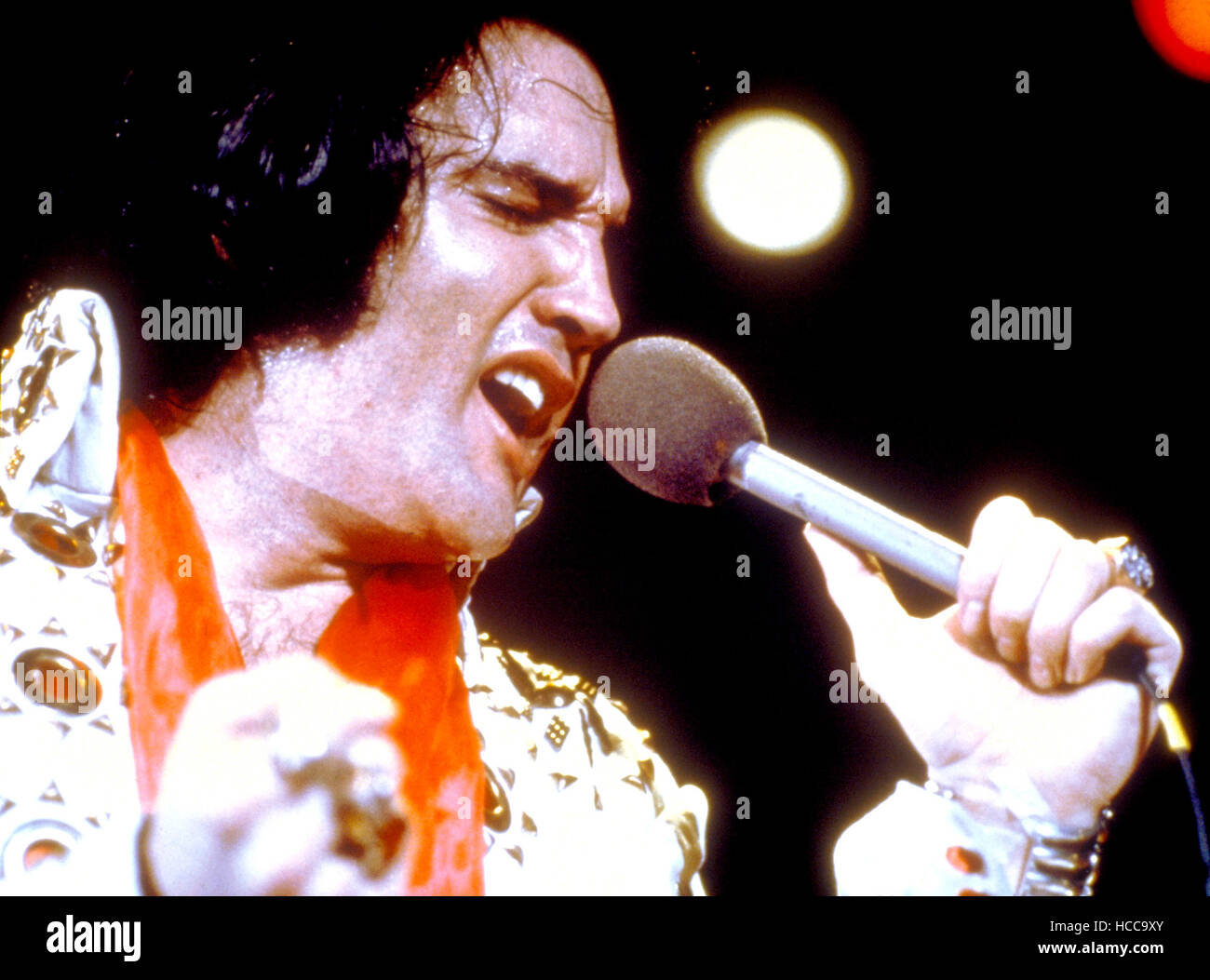 ELVIS ON TOUR, Elvis Presley, 1972 Stock Photo - Alamy