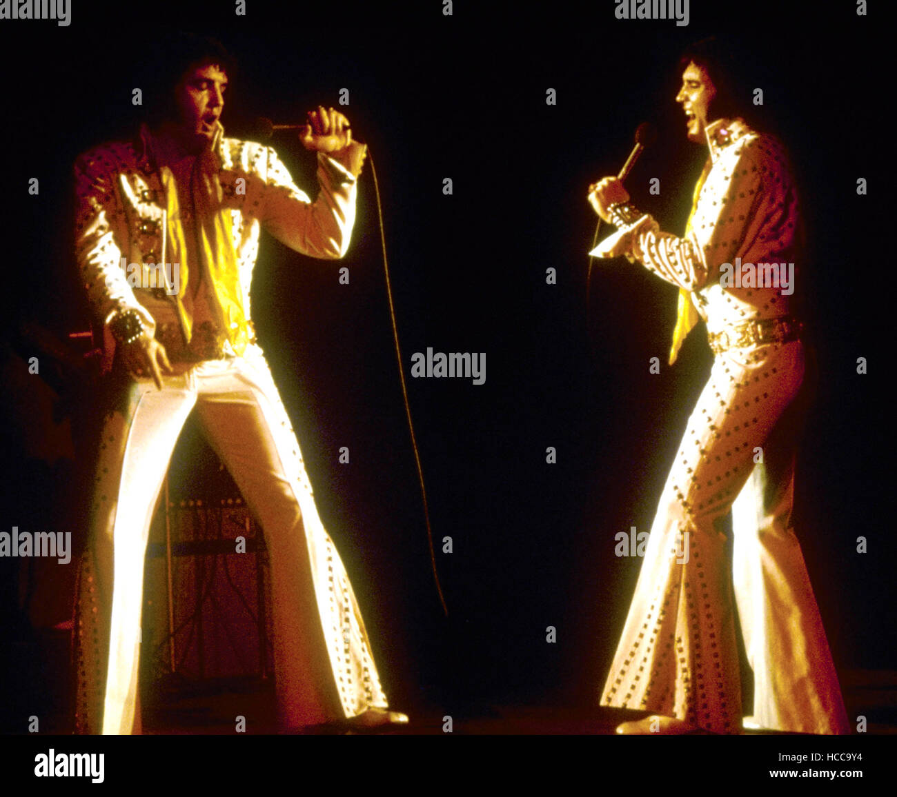 ELVIS ON TOUR, Elvis Presley, 1972 Stock Photo - Alamy
