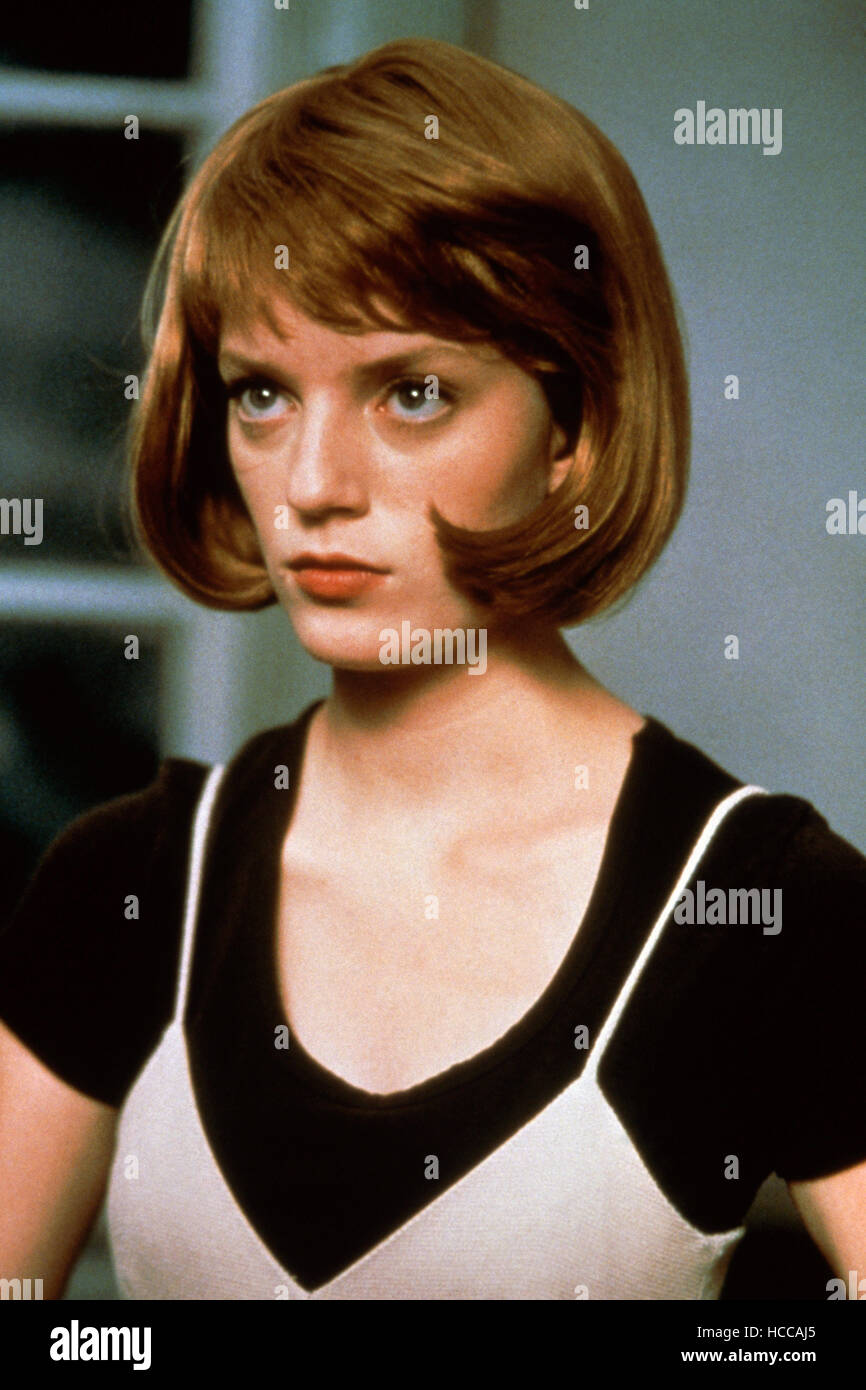 EXISTENZ, Sarah Polley, 1999, (c) Dimension Films/courtesy Everett ...