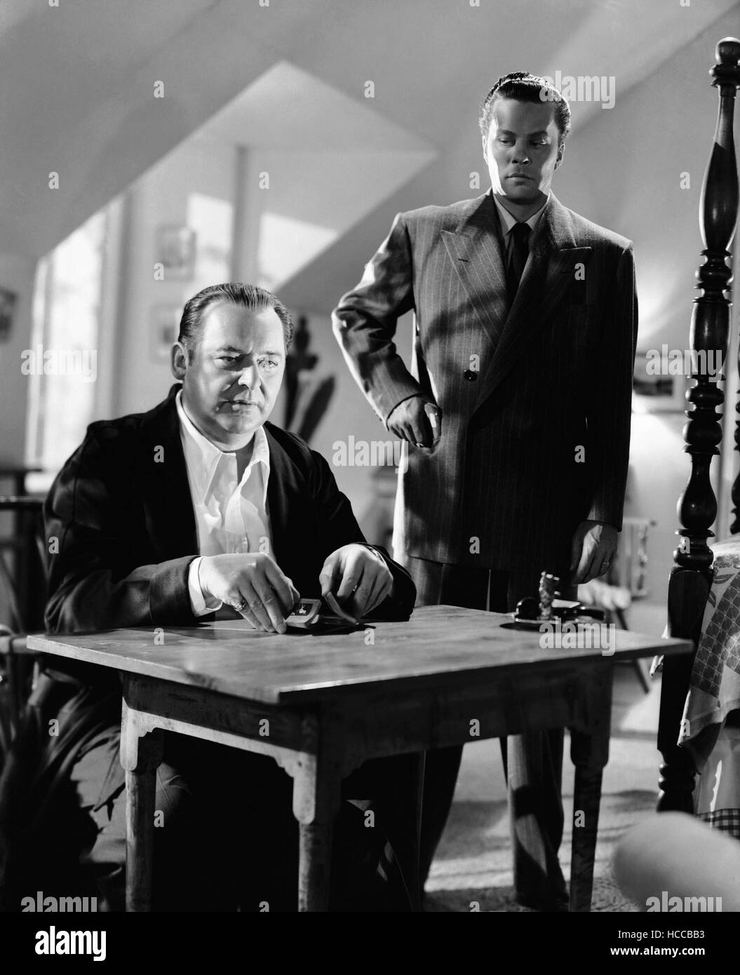 EYES IN THE NIGHT, Edward Arnold, Erik Rolf, 1942 Stock Photo - Alamy