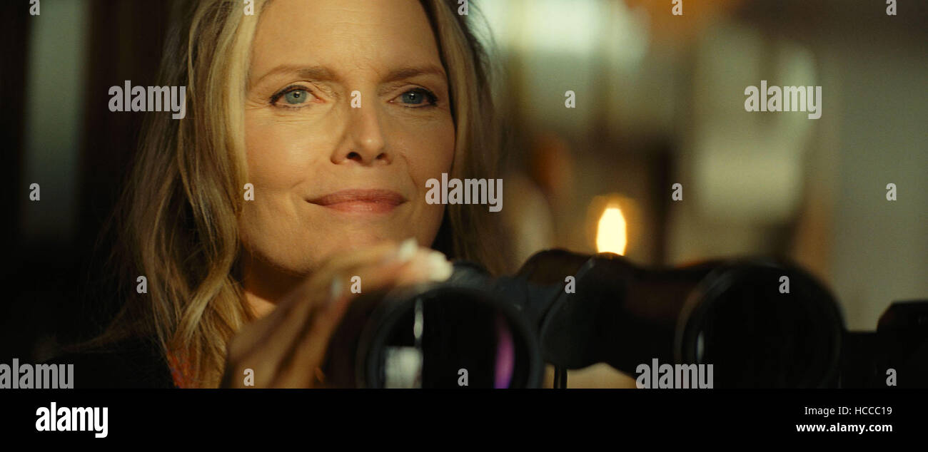 THE FAMILY, Michelle Pfeiffer, 2013, ph: Jessica Forde/©Relativity ...