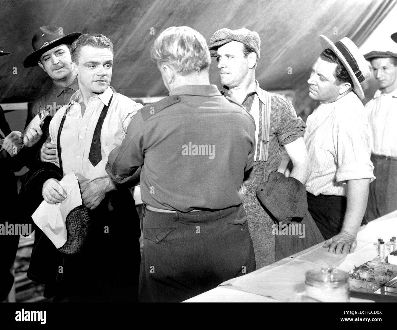 THE FIGHTING 69TH, James Cagney, Tom Dugan, Frank McHugh, 1940 Stock Photo - Alamy