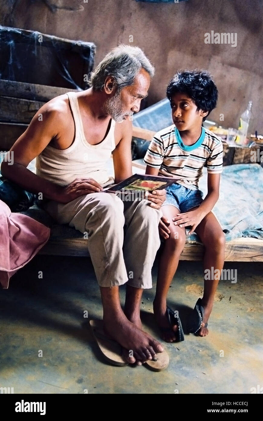 THE FORSAKEN LAND, (aka SULANGA ENU PINISA), Hemasiri Liyanage ...