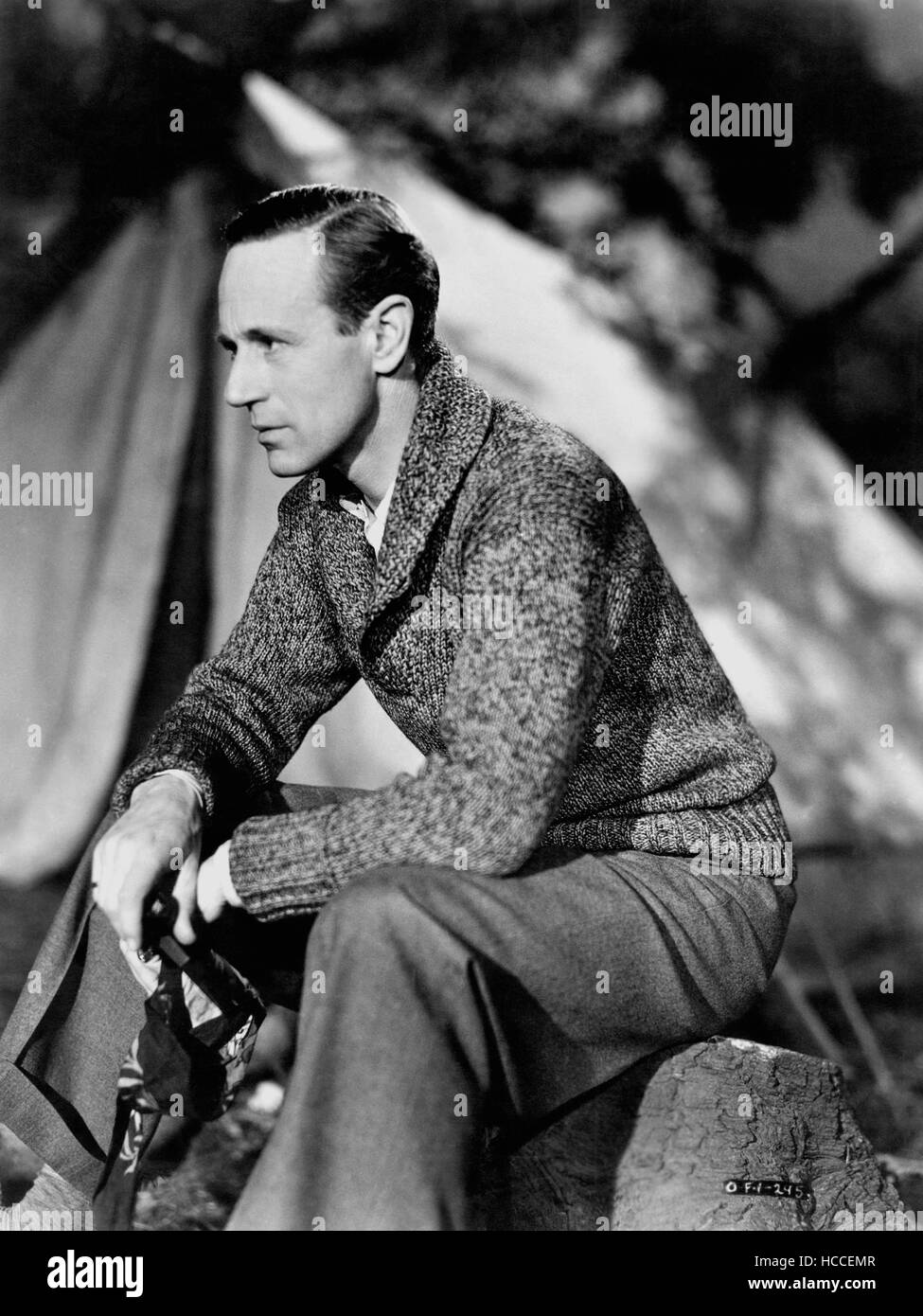 THE FORTY-NINTH PARALLEL, (aka THE INVADERS, aka 49TH PARALLEL), Leslie ...