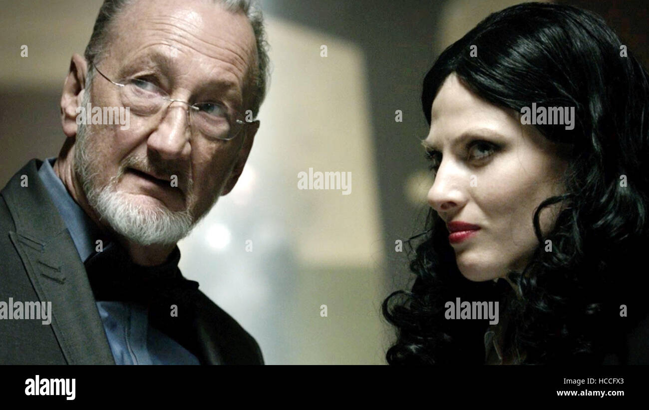 THE FUNHOUSE MASSACRE, from left: Robert Englund, Candice De Visser ...