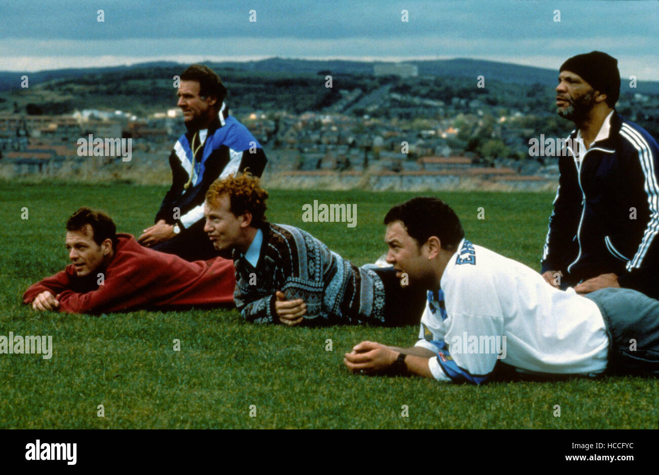 THE FULL MONTY, Hugo Speer, Tom Wilkinson, Steve Huison, Mark Addy ...