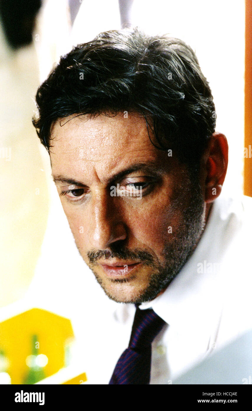 DONT MOVE, (aka NON TI MUOVERE), Sergio Castellitto, 2004 Stock Photo ...