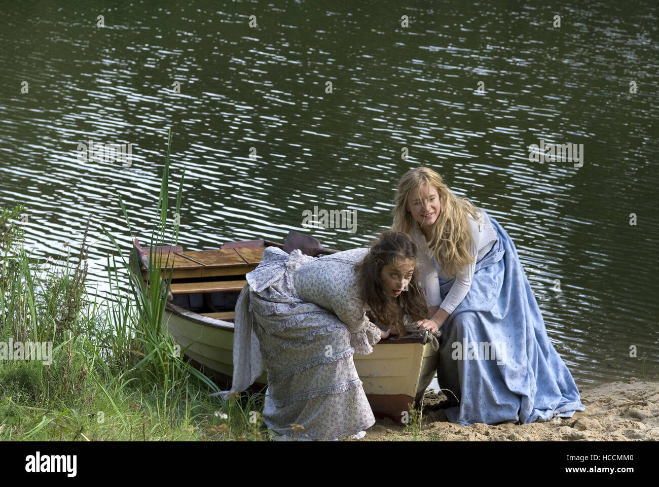 EFFI BRIEST, Julia Jentsch (right), 2009. ©Constantin Film/Courtesy ...