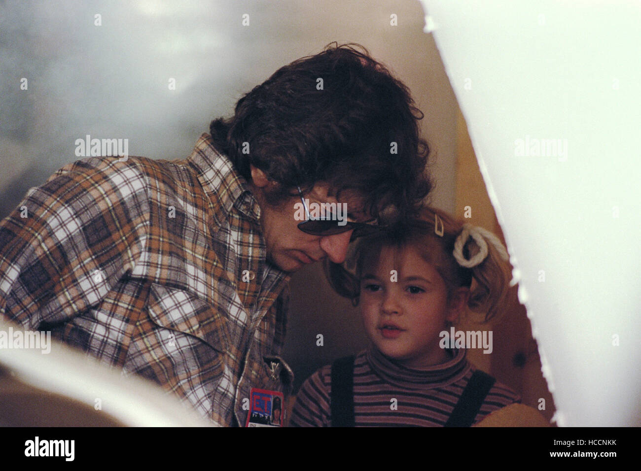 E.T., Director Steven Spielberg, Drew Barrymore on the set, 1982, (c ...
