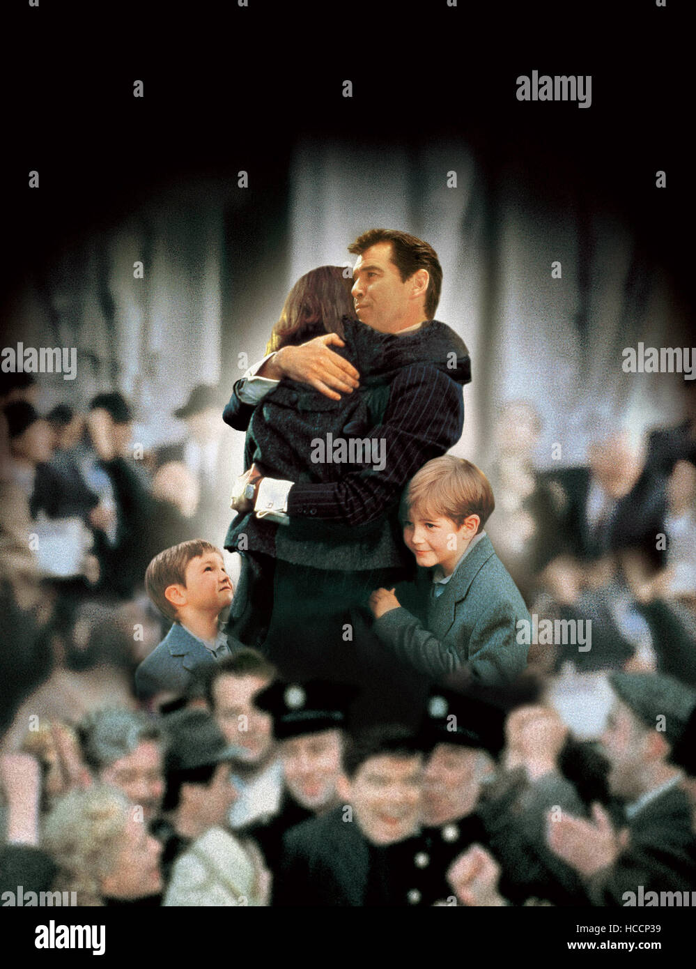 EVELYN, Niall Beagan, Sophie Vavasseur, Pierce Brosnan, Hugh MacDonagh ...