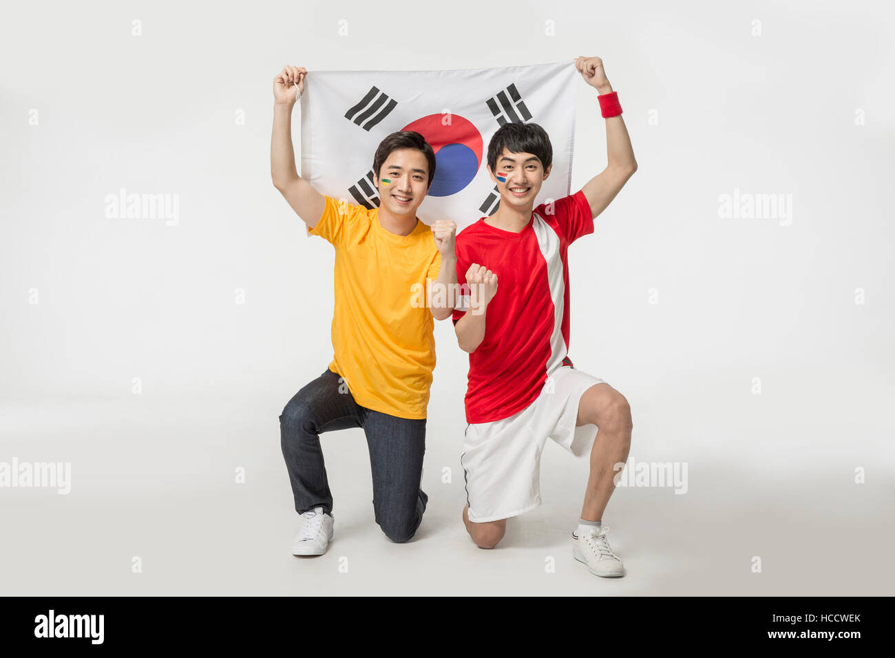 Two men smiling hi-res stock photography and images - Alamy