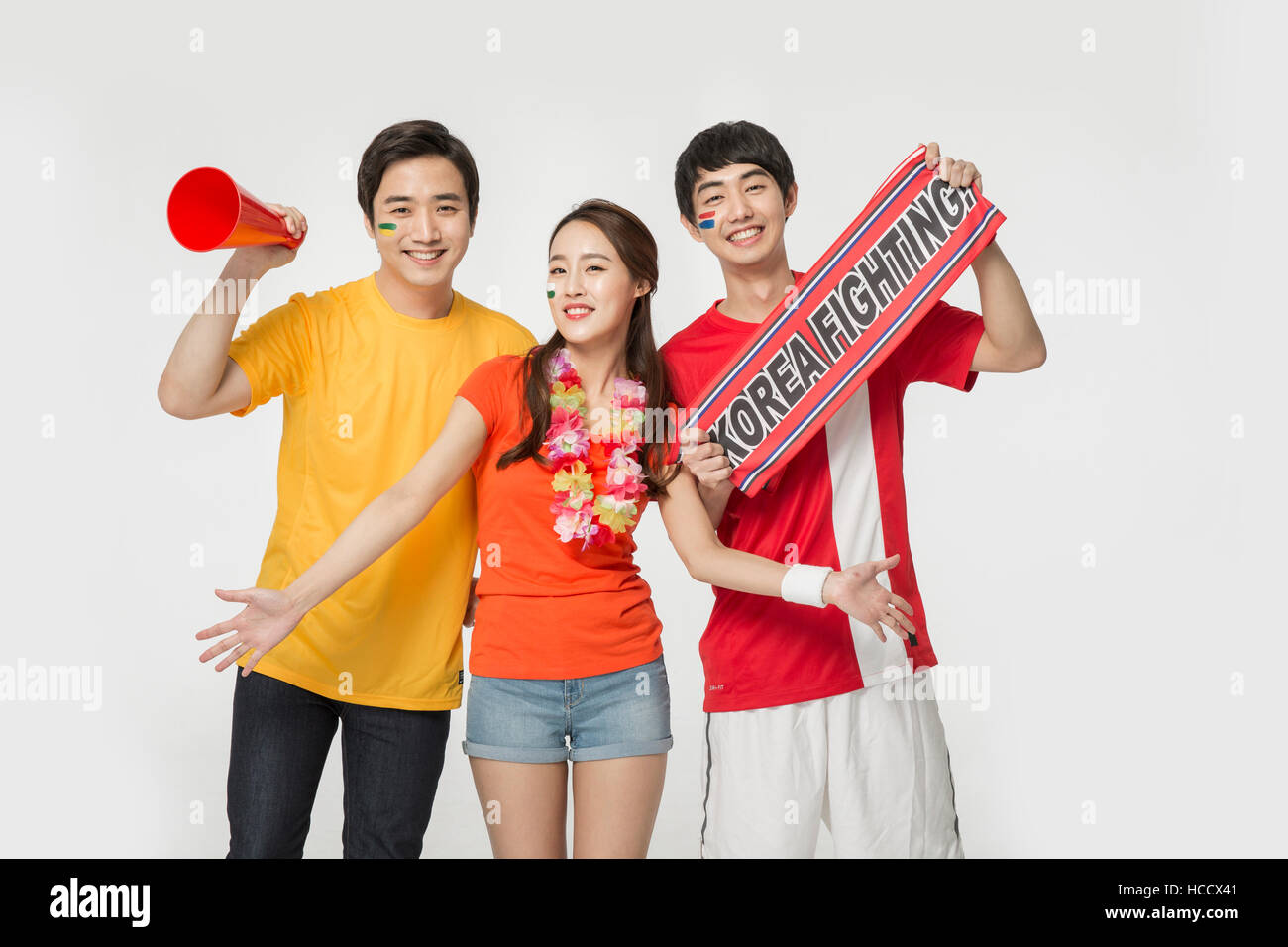 Young women cheering for team hi-res stock photography and images - Alamy