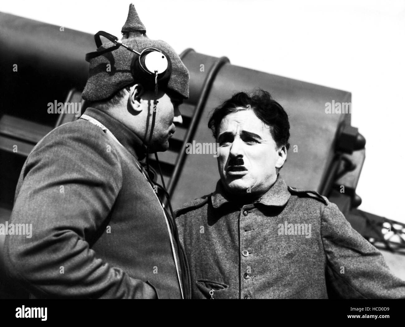 THE GREAT DICTATOR, Charlie Chaplin (right), 1940 Stock Photo - Alamy
