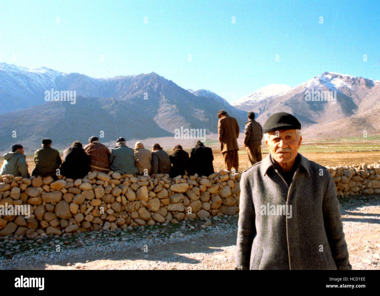 HALF MOON, (aka NIWEMANG), Ismail Ghaffari (standing), 2006. ©Strand ...