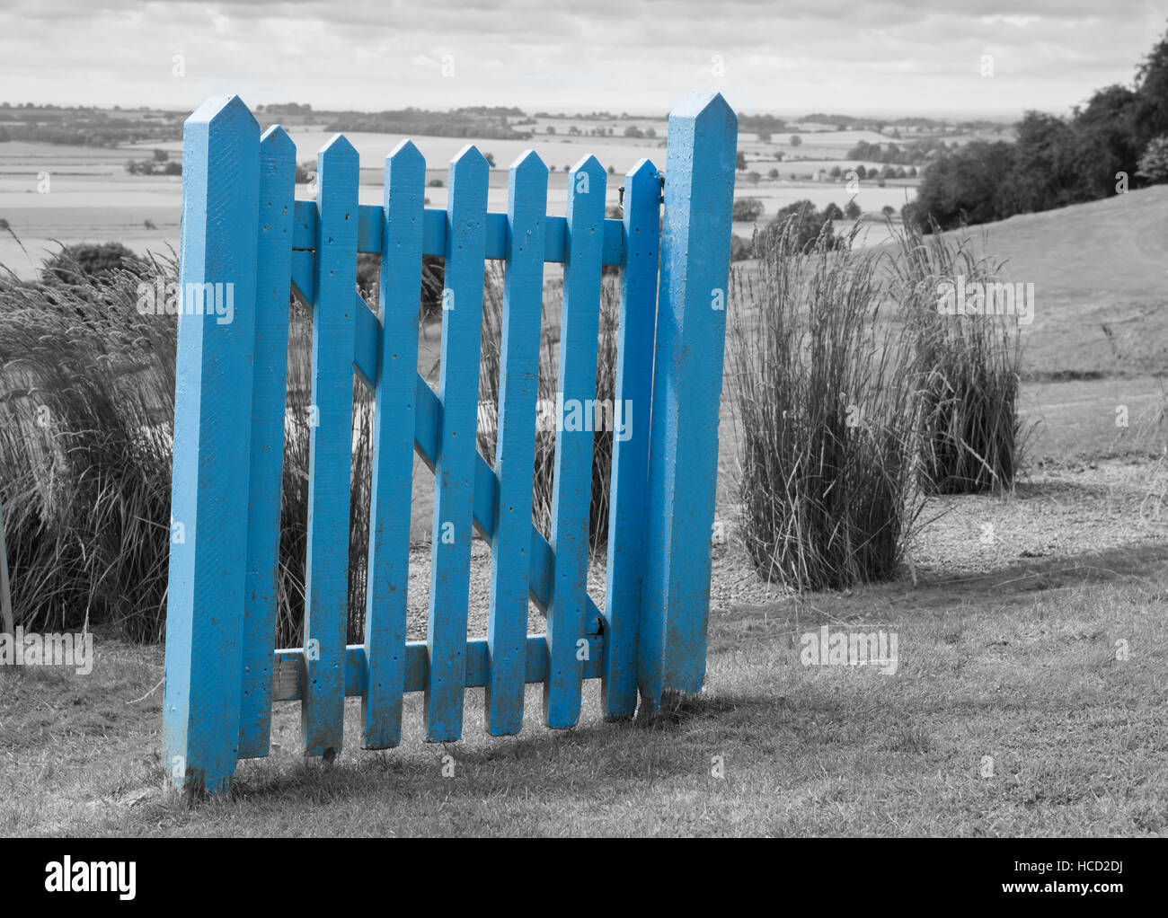 Gate landscape hi-res stock photography and images - Alamy