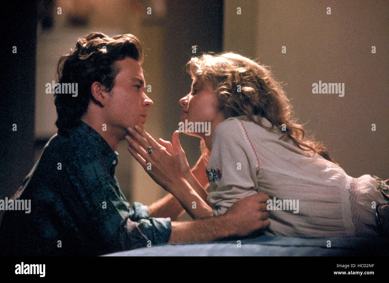 THE FALCON AND THE SNOWMAN, Timothy Hutton, Lori Singer, 1985, (c ...