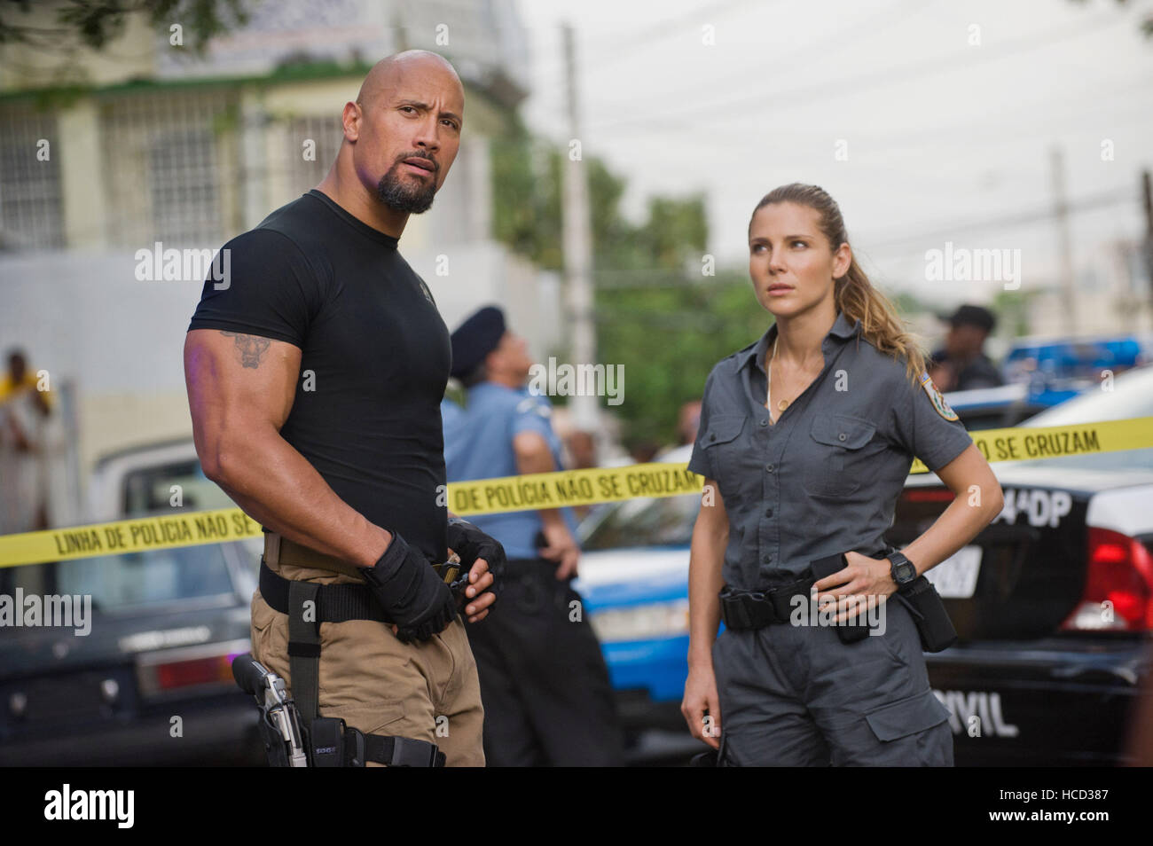 FAST FIVE, from left: Dwayne Johnson, Elsa Pataky, 2011. ph: Jaimie ...