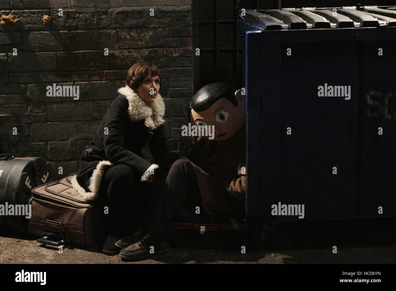 FRANK, from left: Maggie Gyllenhaal, Michael Fassbender, 2014 ...