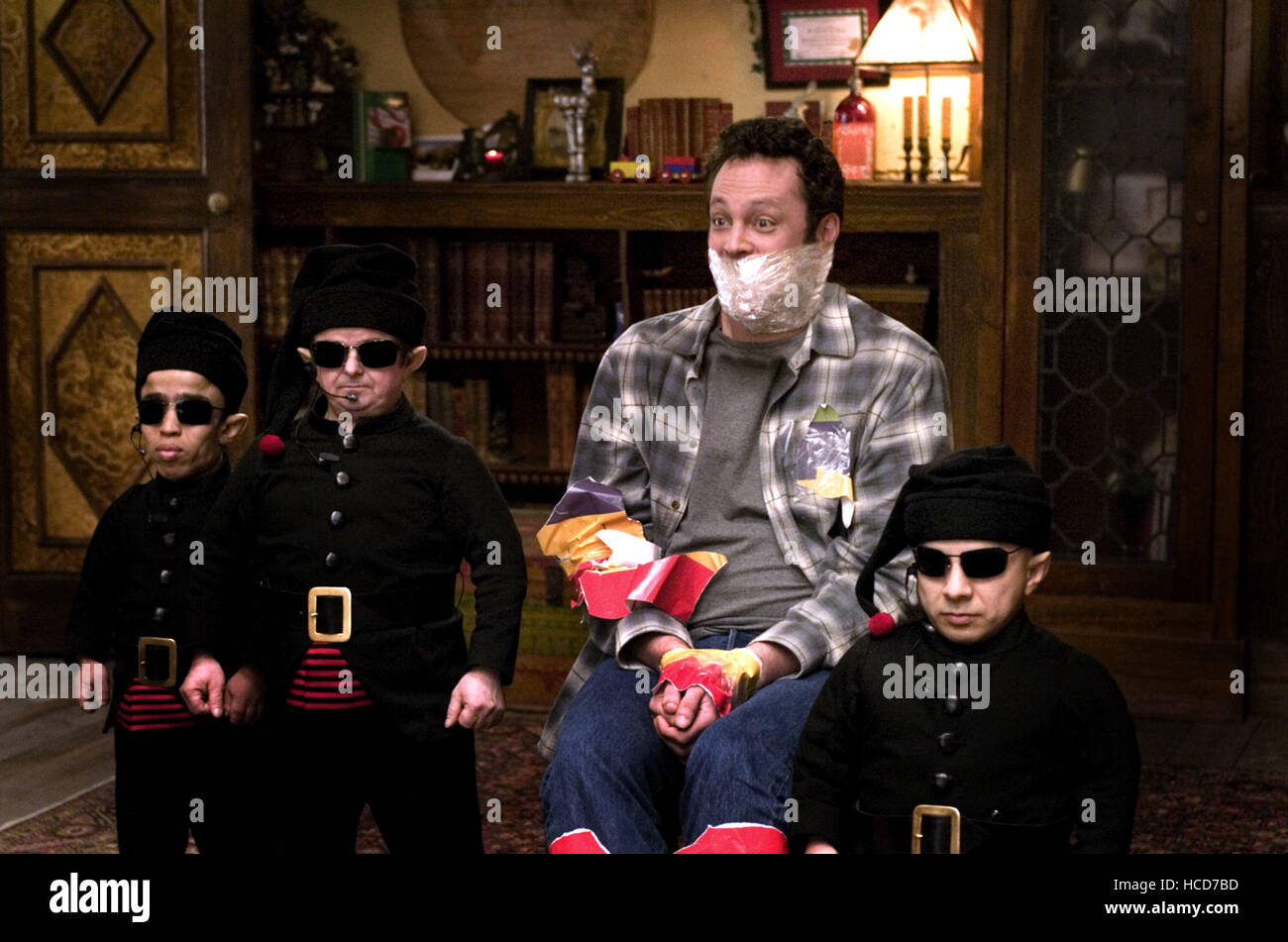 FRED CLAUS, Vince Vaughn (second from right), 2007. ©Warner Bros ...