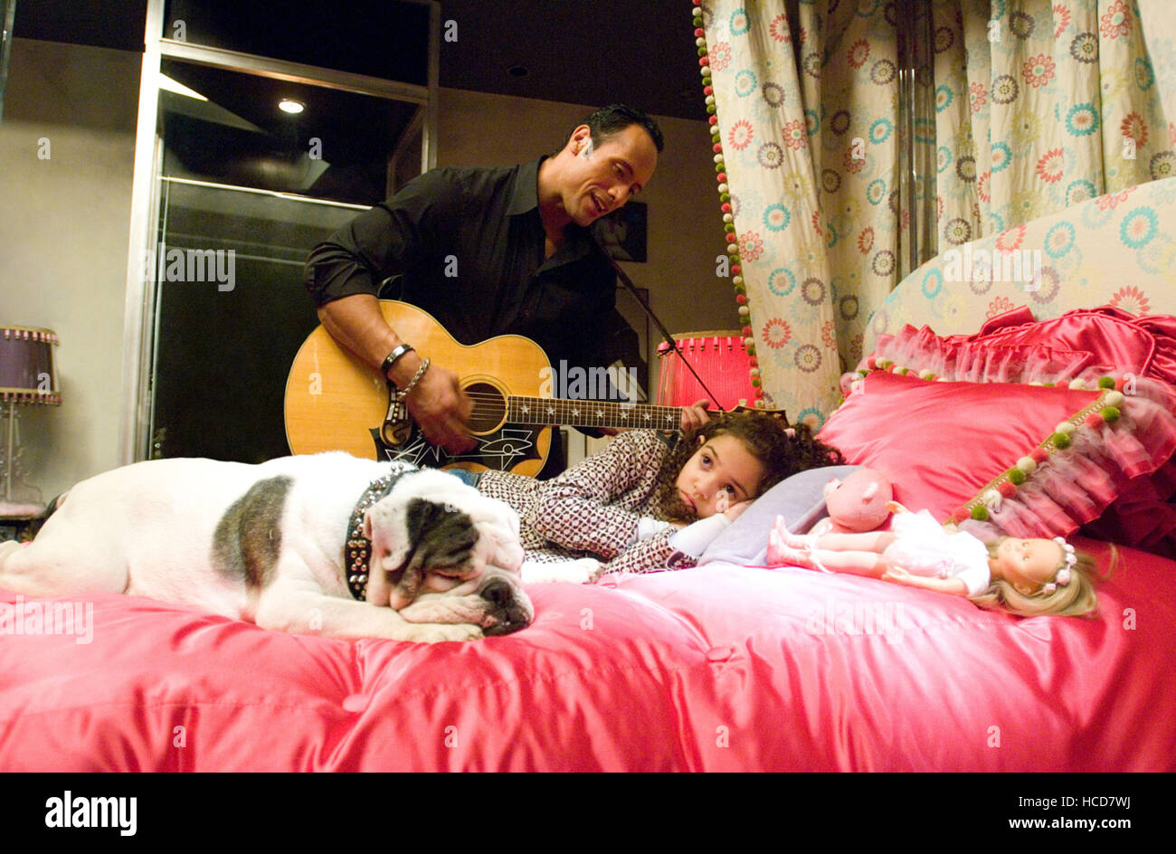 THE GAME PLAN, Dwayne Johnson, Madison Pettis, 2007. ©Buena Vista ...