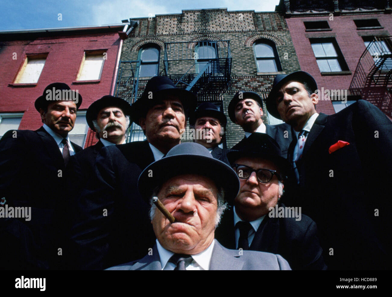 THE GANG THAT COULDN'T SHOOT STRAIGHT, Michael V. Gazzo (rear second ...