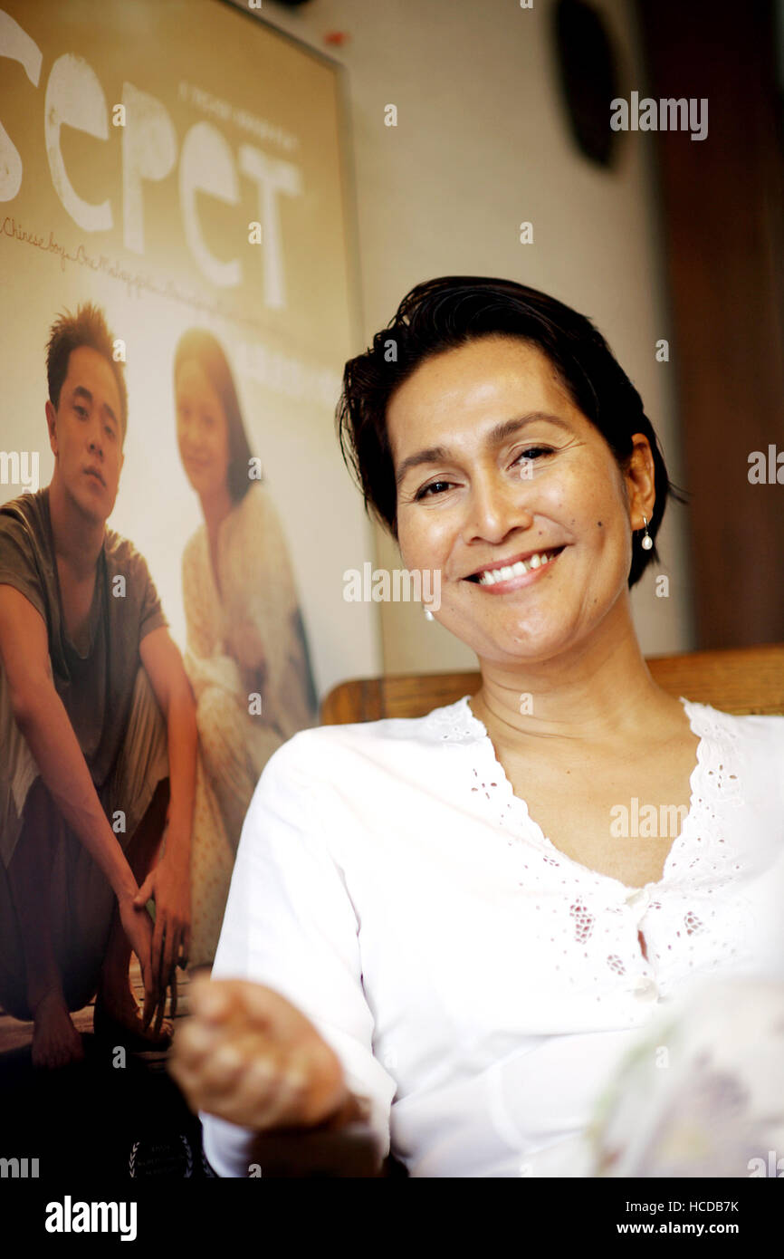 GUBRA, writer/director Yasmin Ahmad, 2006. ©Lighthouse Pictures ...