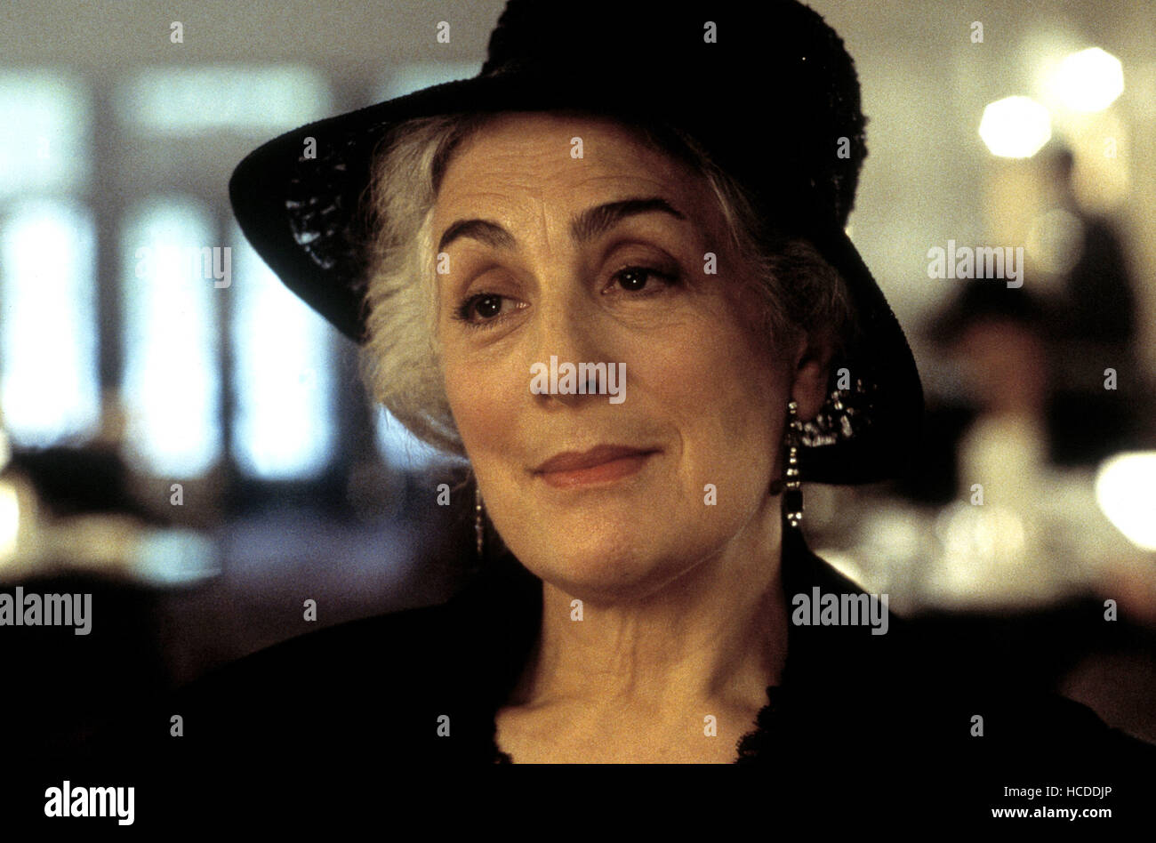 THE HEART OF ME, Eleanor Bron, 2002, (c) ThinkFilm/courtesy Everett ...