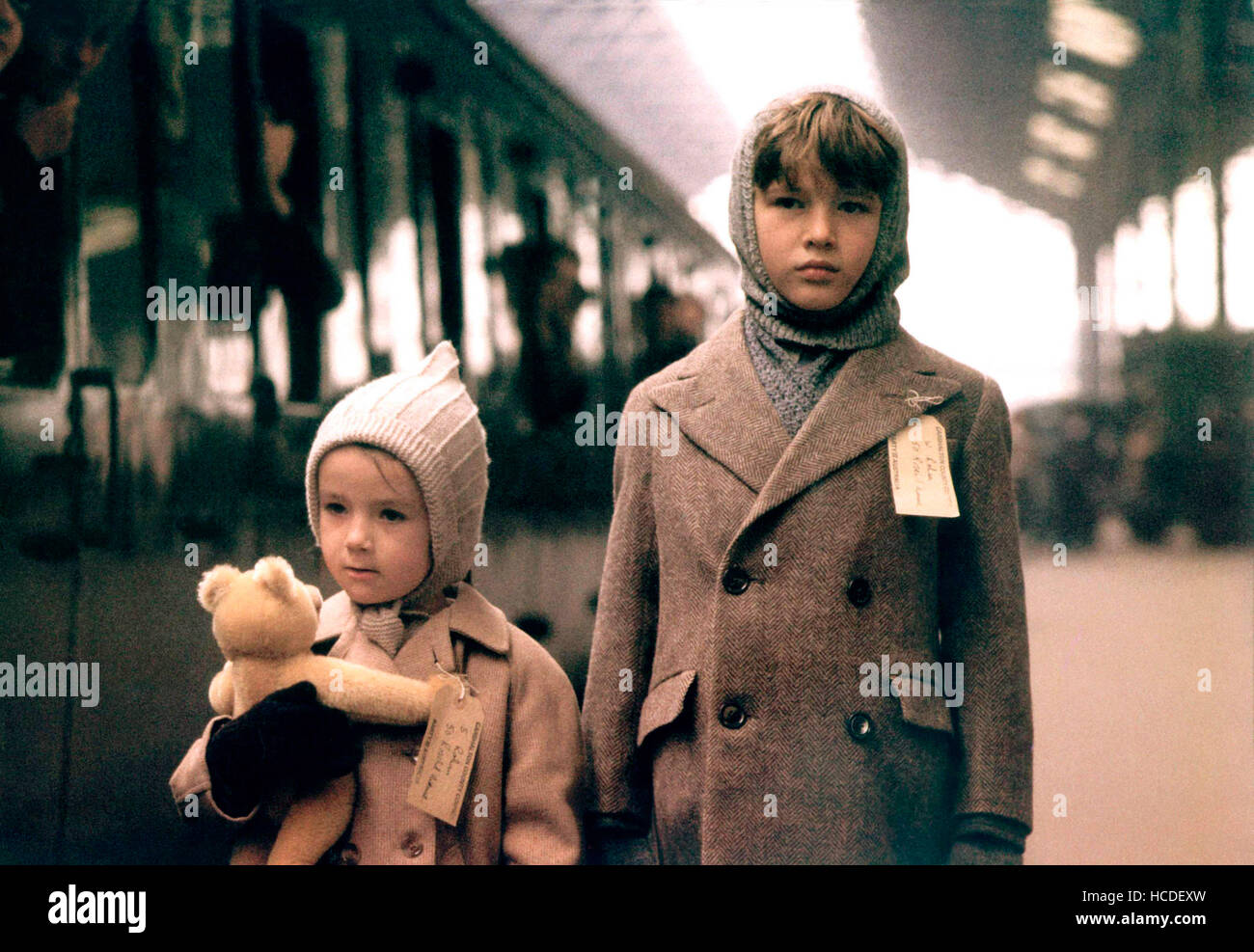 HOPE AND GLORY, from left: Geraldine Muir, Sebastian Rice-Edwards, 1987 ...