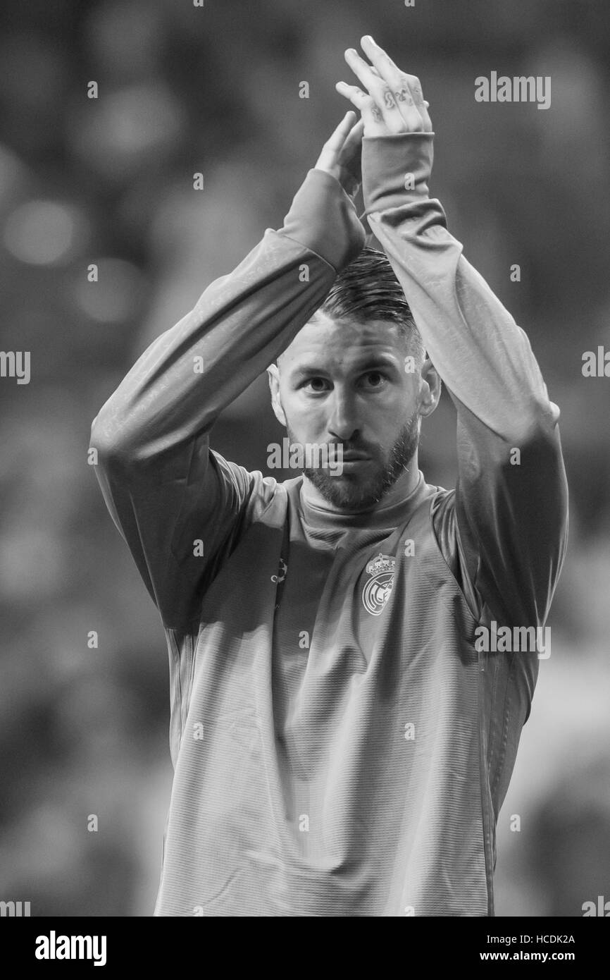 Real madrid sergio ramos Black and White Stock Photos & Images - Alamy
