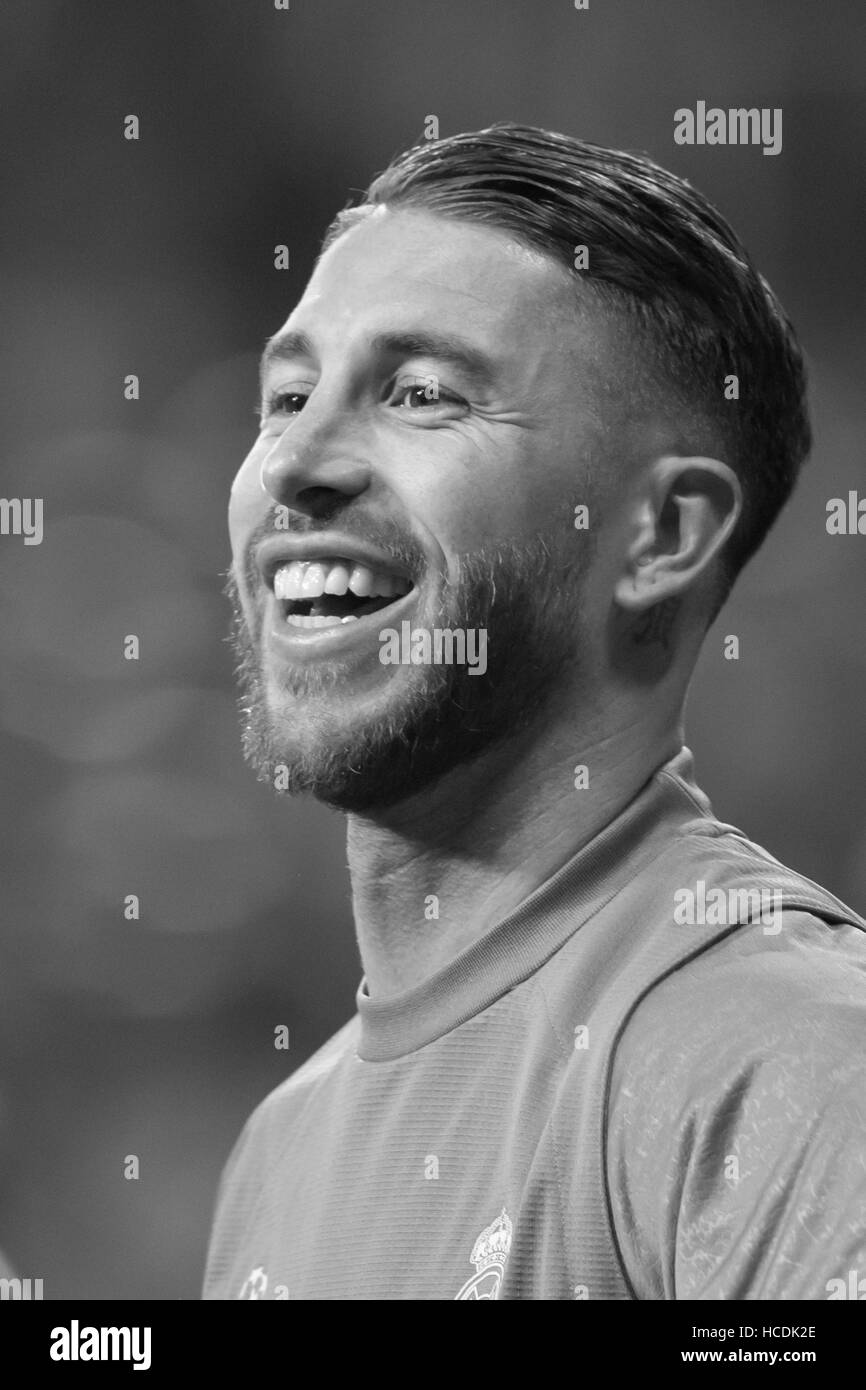 Real madrid sergio ramos Black and White Stock Photos & Images - Alamy