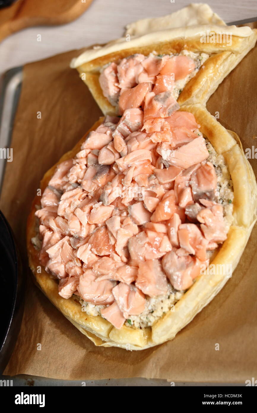 Arrange cooked diced salmon on top of filling with rice and eggs ...