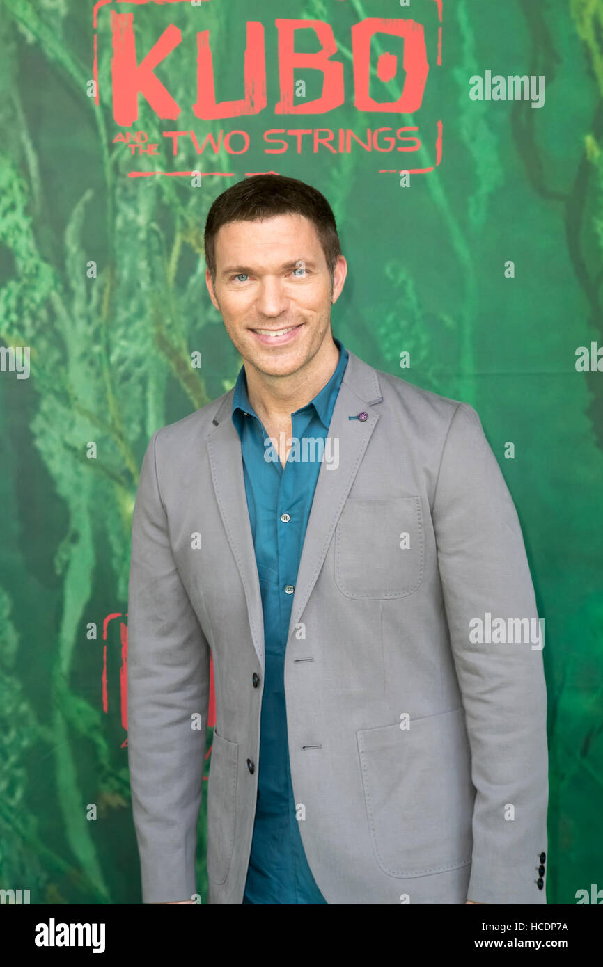 'Kubo and the Two Strings' Premiere Featuring: Travis Knight Where ...
